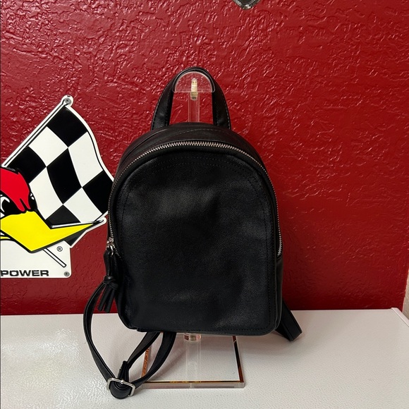 Mossimo Supply Co. | Bags | Mossimo Supply Co Black Backpack | Poshmark